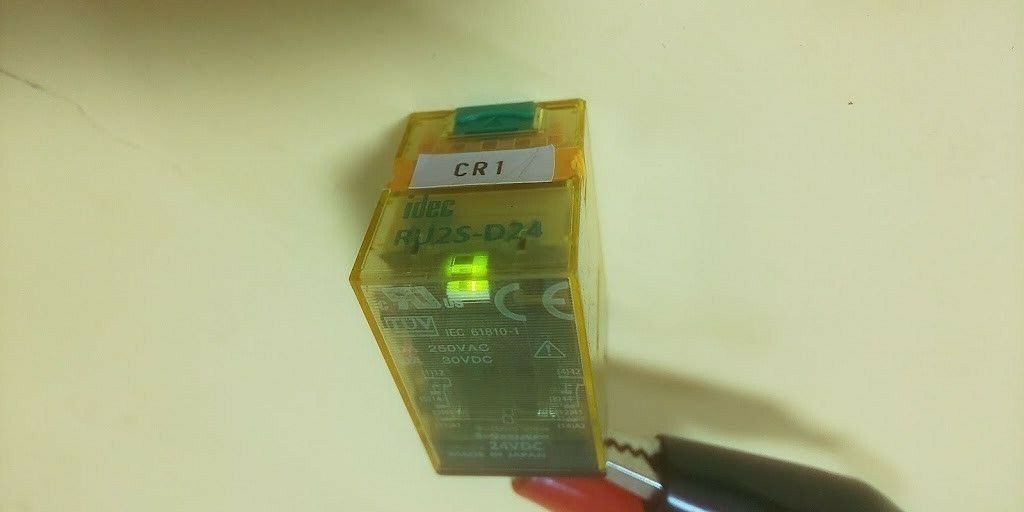 IDEC RU2S D24 Power Relay With Socket Base IEC 61810-1 Electrical ...