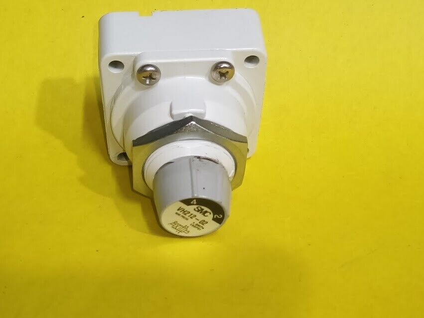 SMC VH212-02 solenoid valve VH212-02 New – Oasismachinery