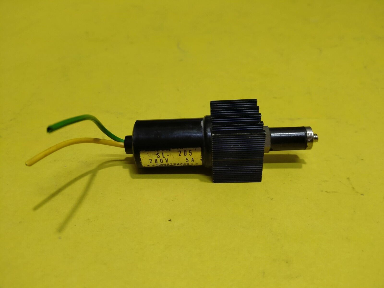 Nikko Denshi Kogyo co. Ltd. Suppressor 5A 280V AC Model SL-205 ...