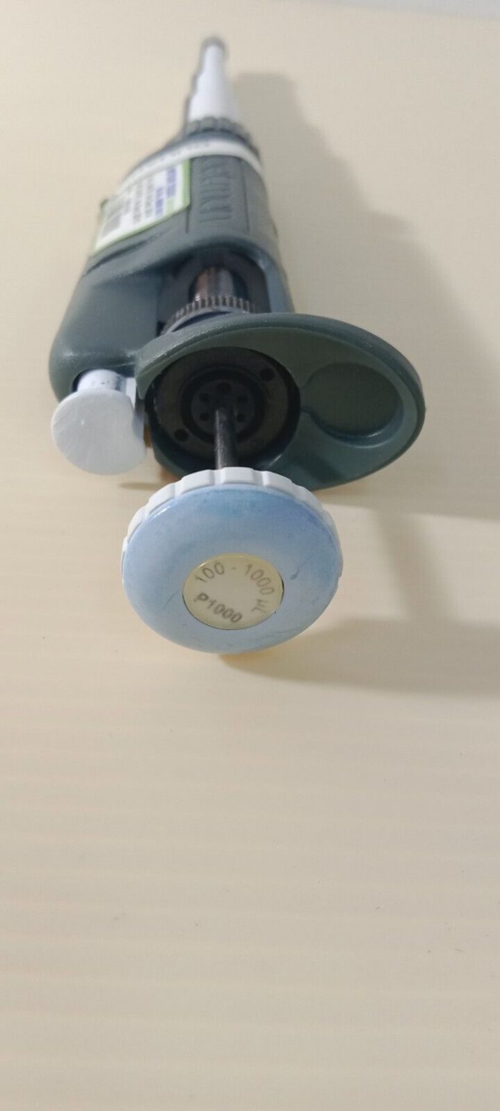 Gilson 100-1000ul P1000 Adjustable Volume Pipetman Metal Ejector Single ...