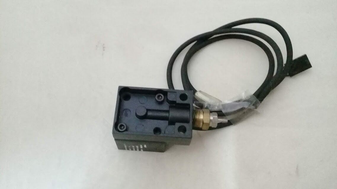 Sunx DP-42 Digital Pressure Sensor DP42 – Oasismachinery
