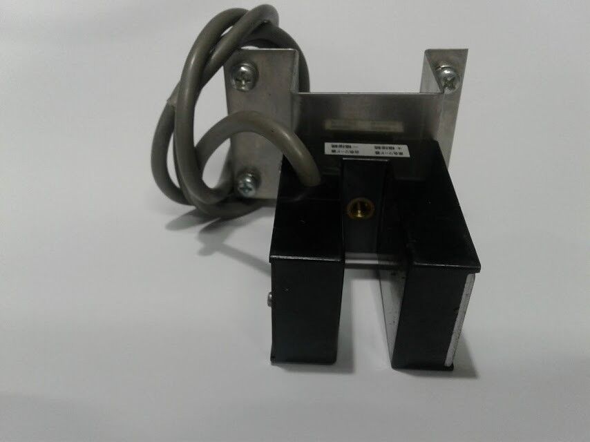 YASKAWA Electric Psmo-15G1 250V 3A Pilotlamp Magnetic Proximity Switch ...