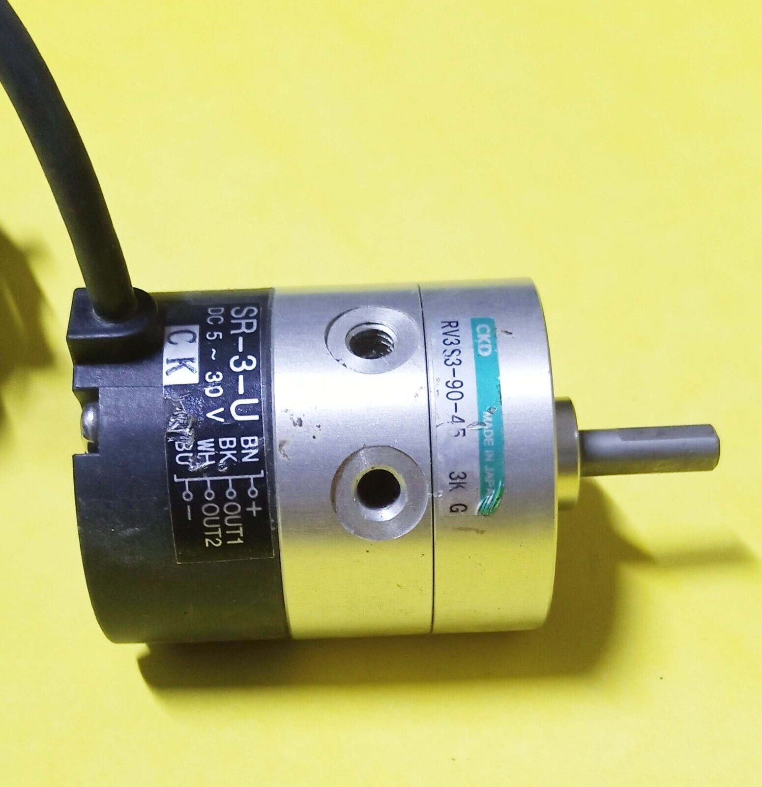 CKD RV3S3-90-45 Small Rotary cylinder Actuator SR-3-U – Oasismachinery