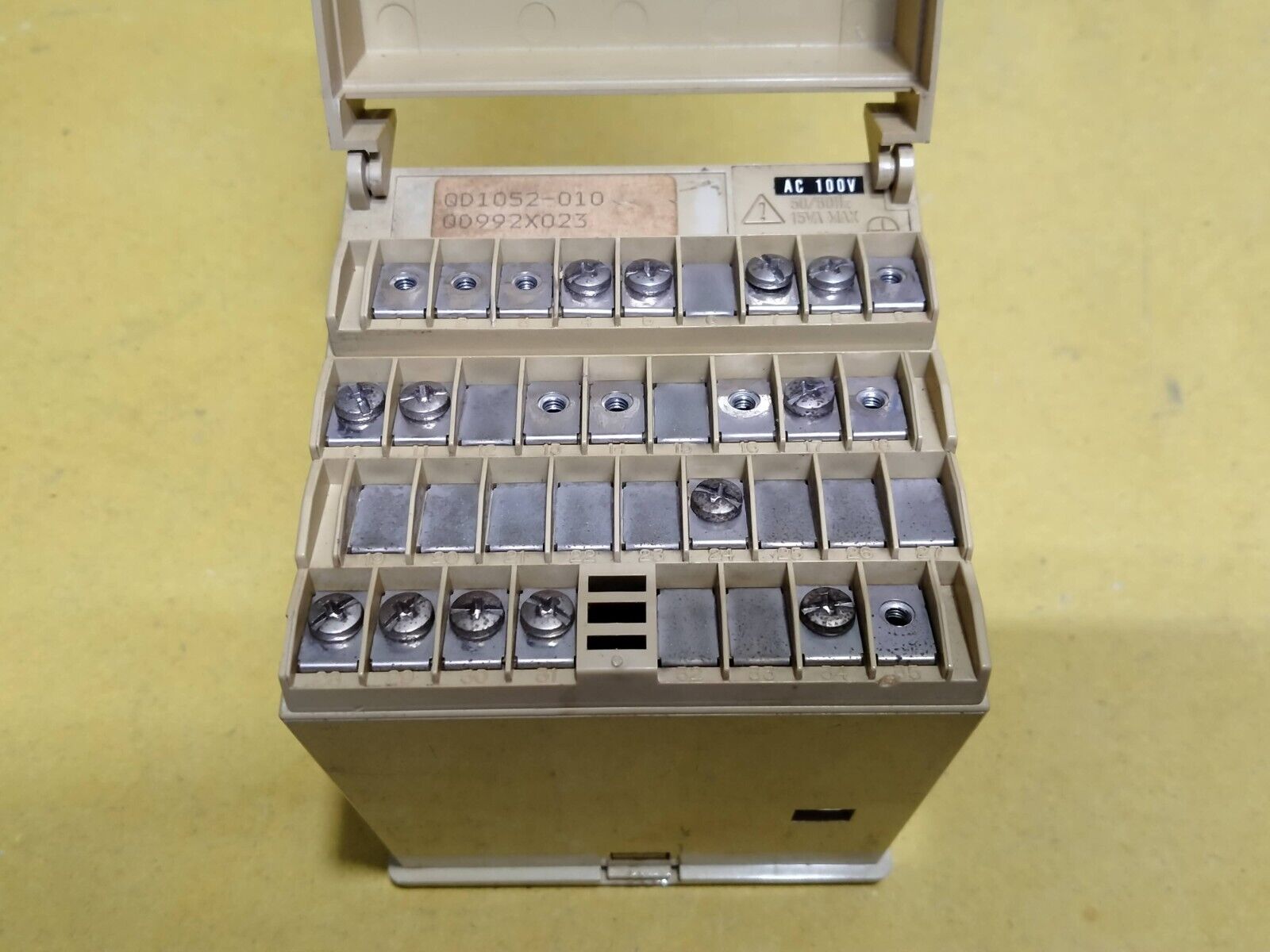 DAIICHI NEKKEN C-28B 02 Analyzer Digital Controller 21018-187162 ...