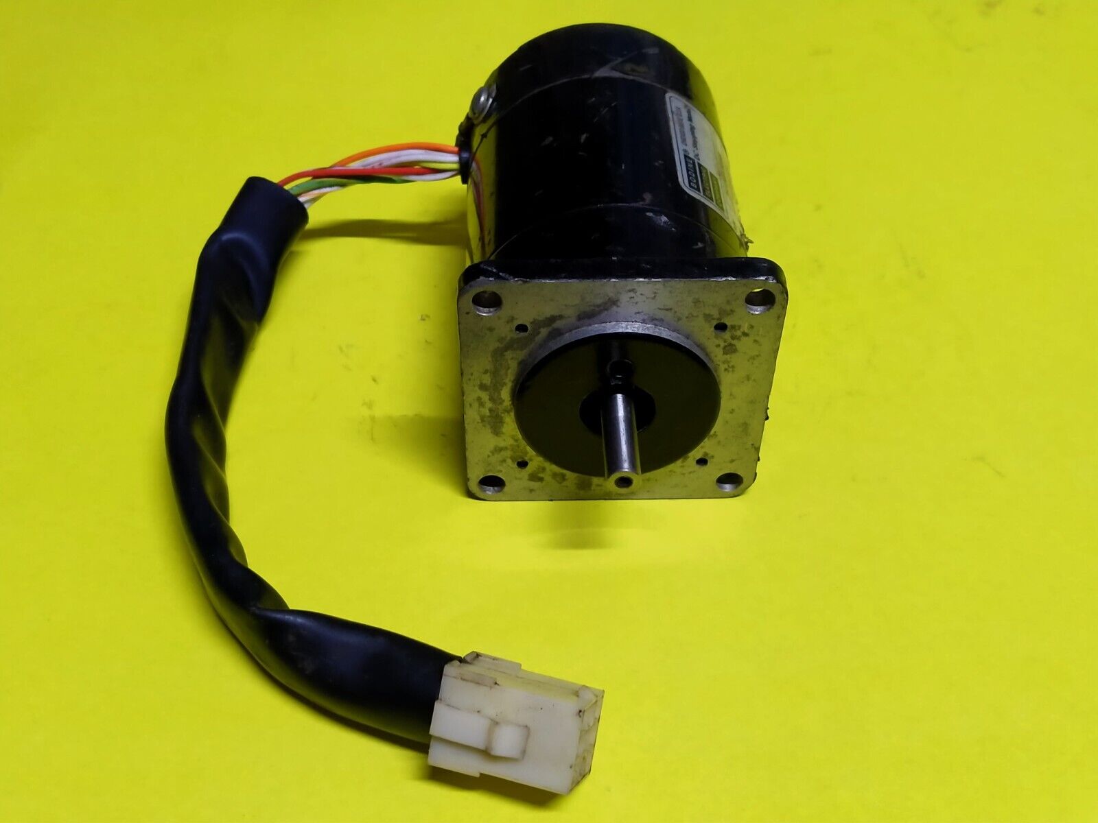 Bodine Electric 23T2FEHH DC Stepping Motor 5VDC 1.6A INS F3 Bodine Motor – Oasismachinery