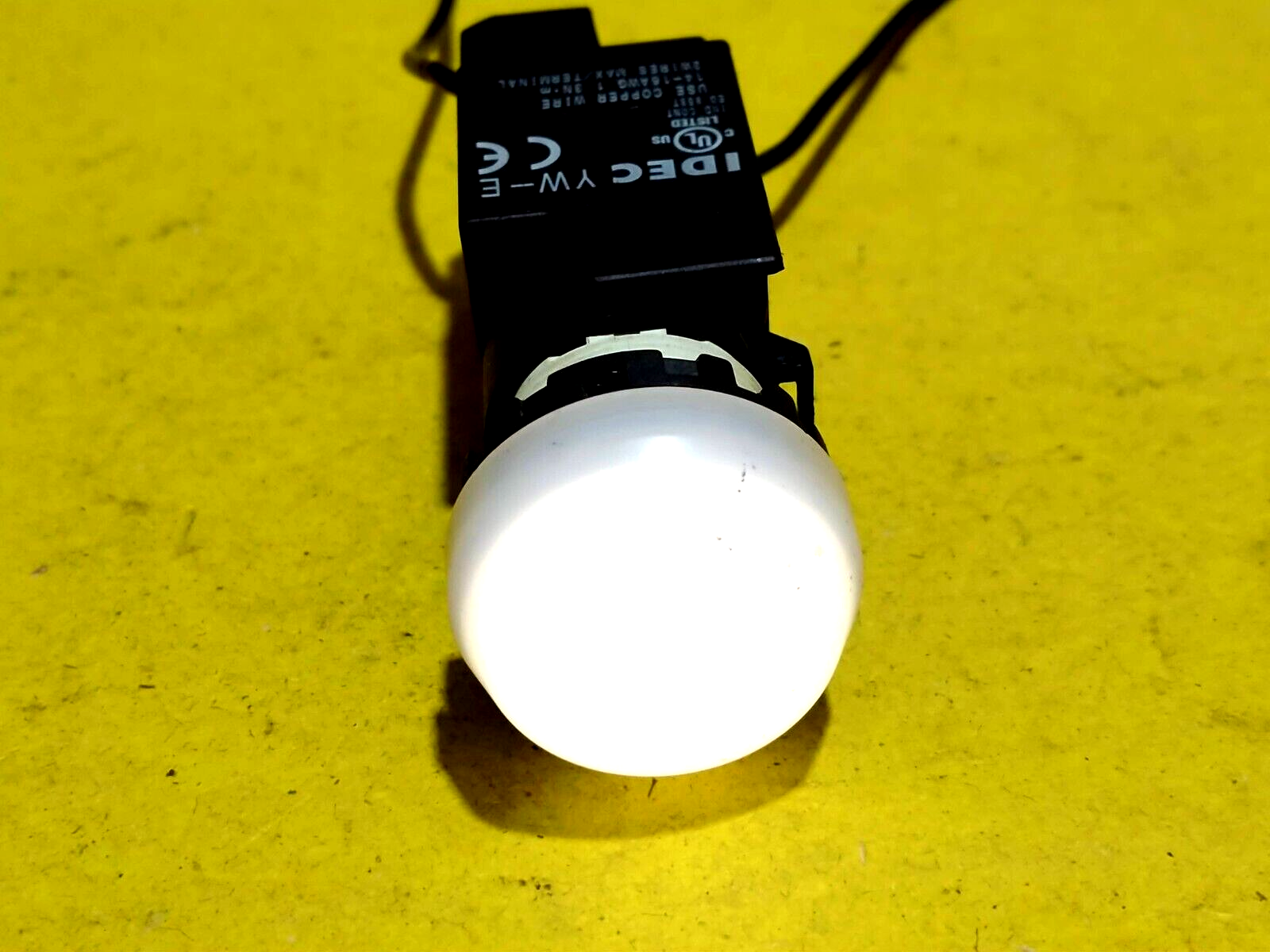 IDEC YW-EM4 Pilot Lights YW Series White Color Indication Transformer ...